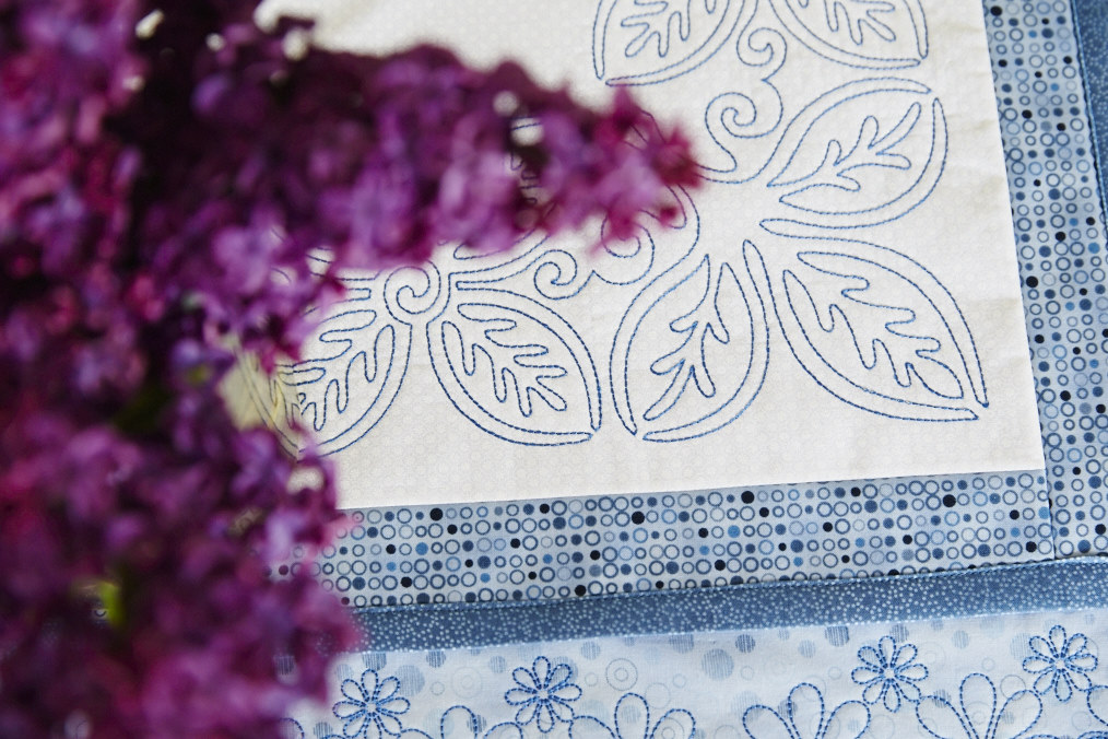 Endless Floral Quilt Corner